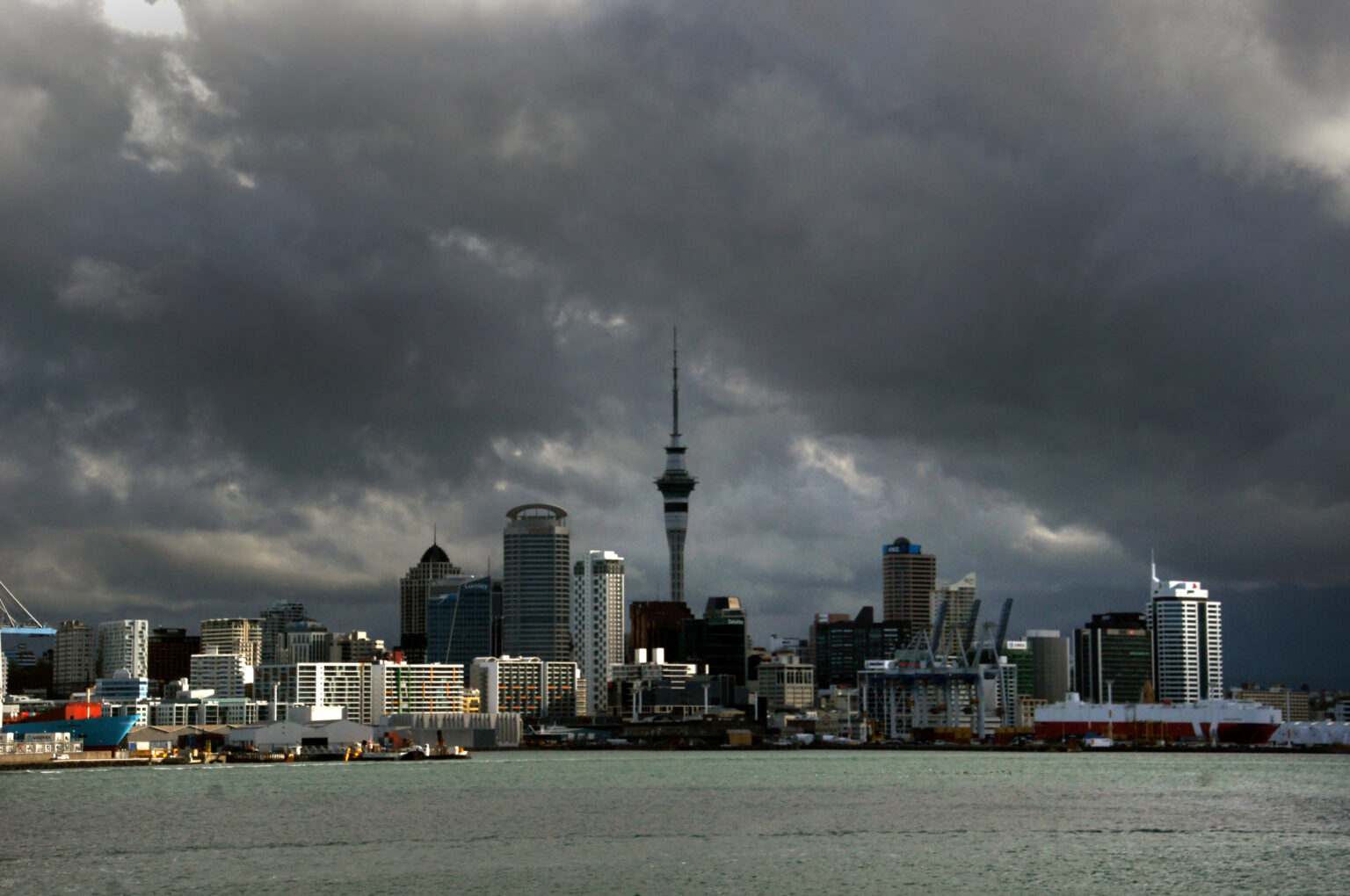 Extreme rainfall in a warming world - Expert Reaction - Science Media ...